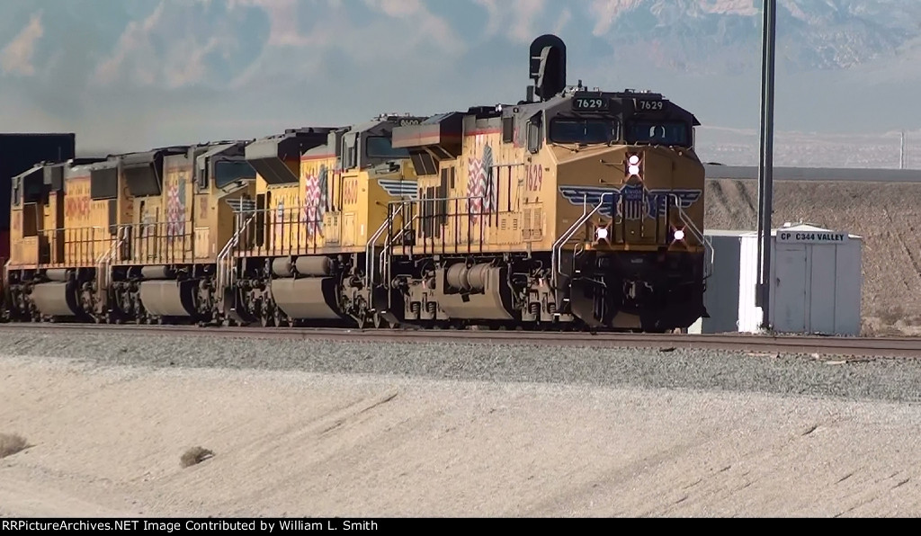 EB Stack Frt Btwn Valley & Dike NV -1-